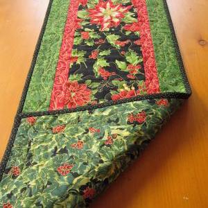 Christmas Poinsettia Handmade Table Runner Quilted on Luulla