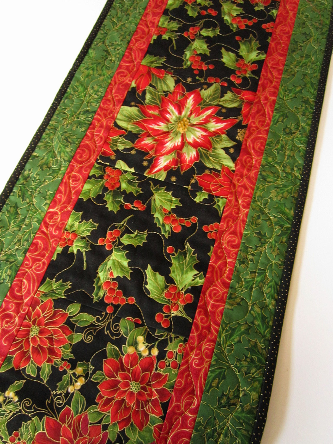 Christmas Poinsettia Handmade Table Runner Quilted on Luulla