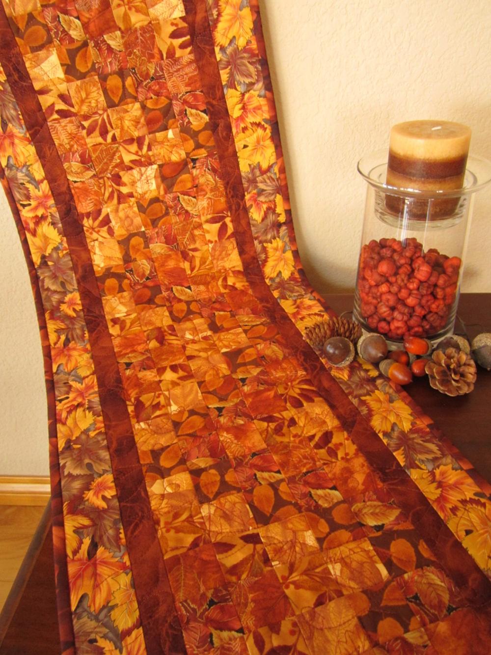 Rustic Leaves Fall Table Runner on Luulla