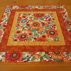 Quilted Table Topper Sunflowers on Luulla