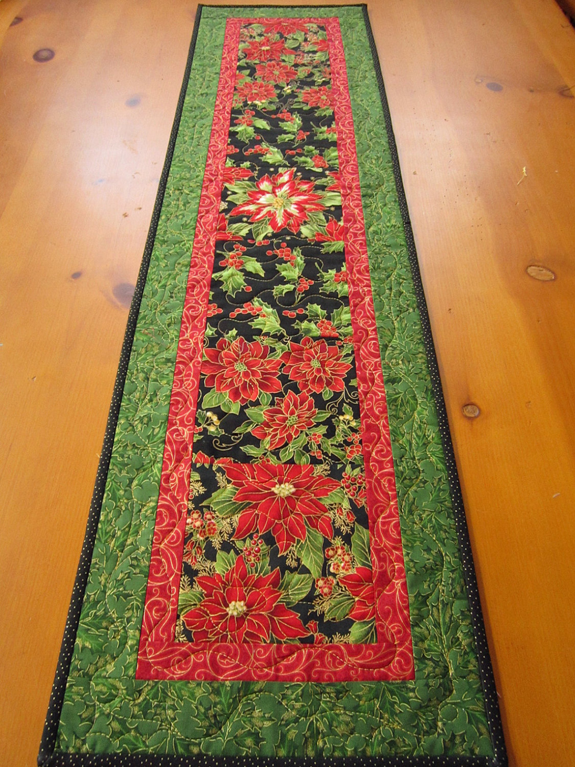 Christmas Poinsettia Handmade Table Runner Quilted on Luulla