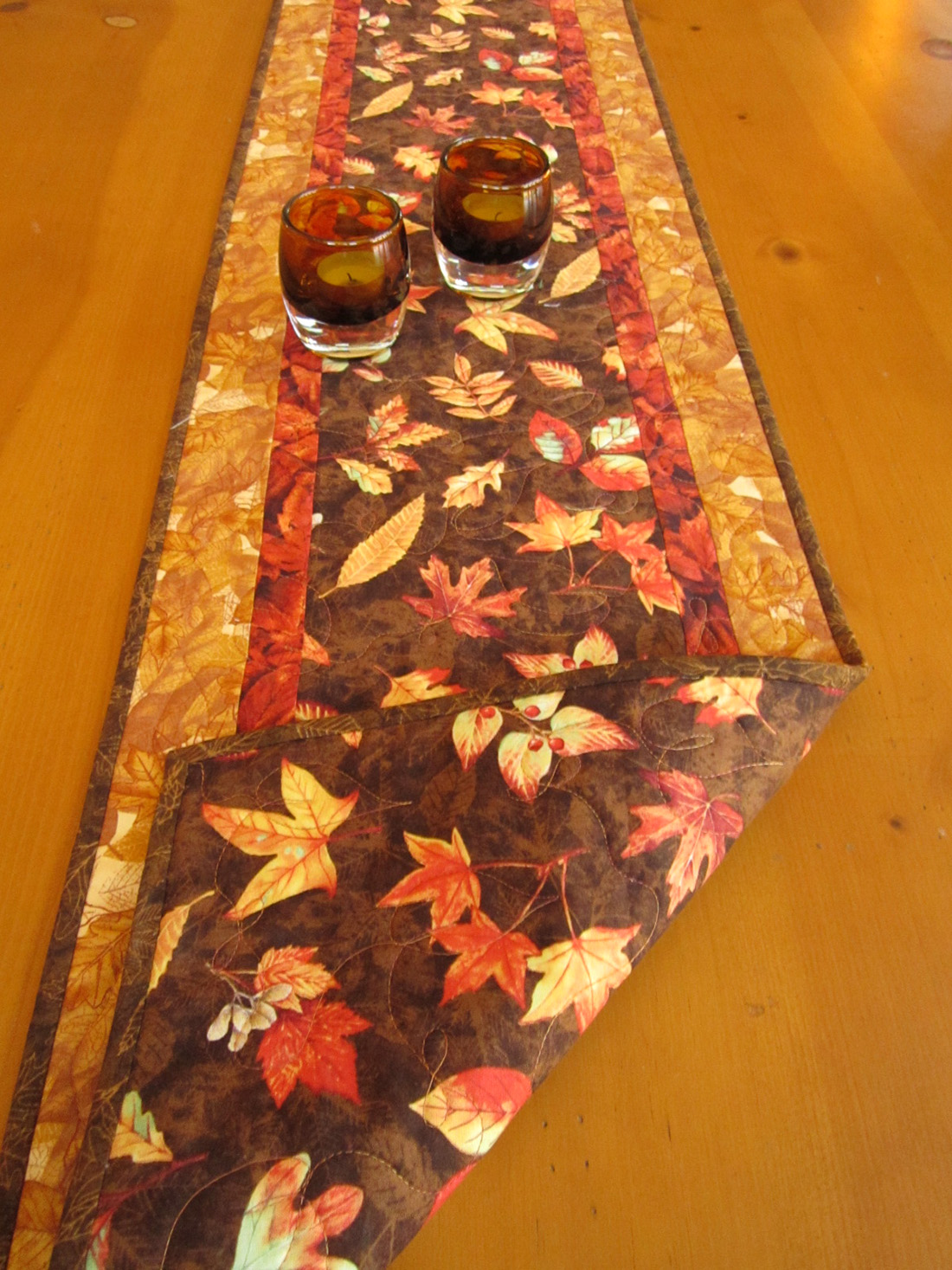 Falling Leaves Fall Table Runner on Luulla