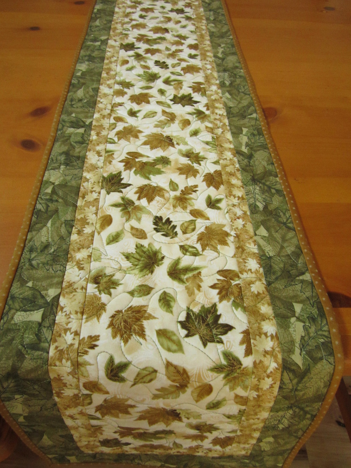 Gold And Green Leaves Table Runner on Luulla