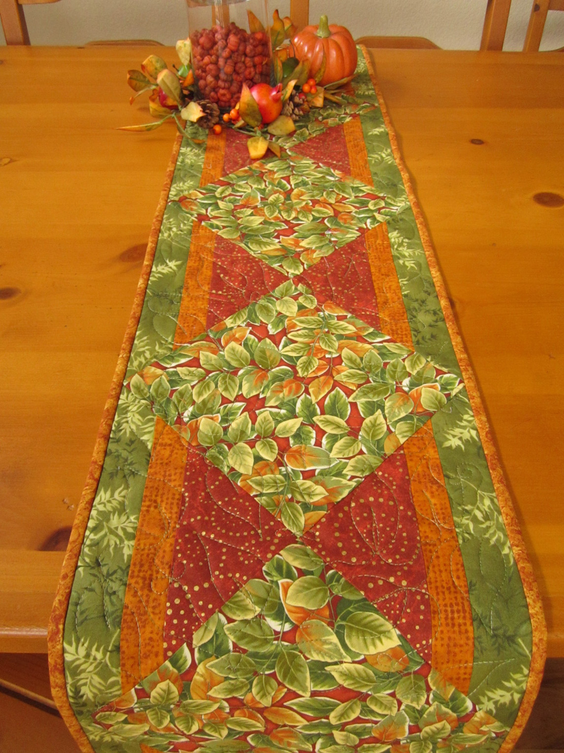Leaves Of Fall Table Runner on Luulla