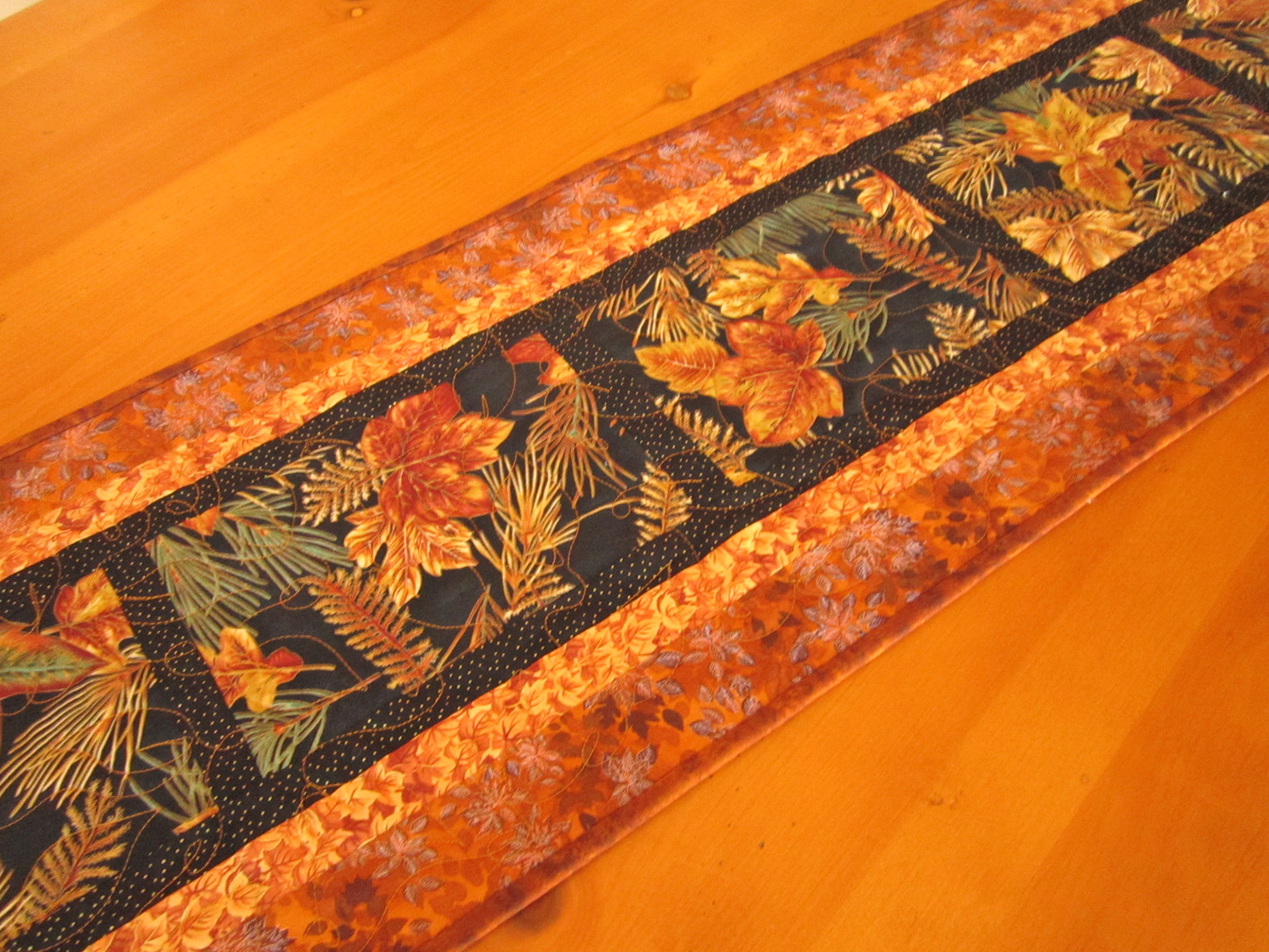 Fall Table Runner Rustic on Luulla