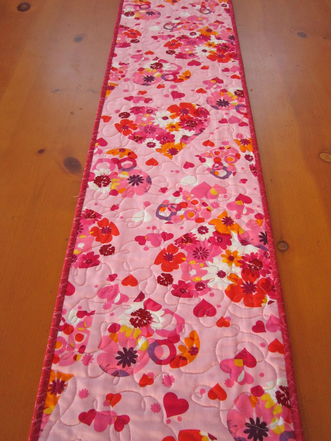 Quilted Table Runner Valentine's on Luulla